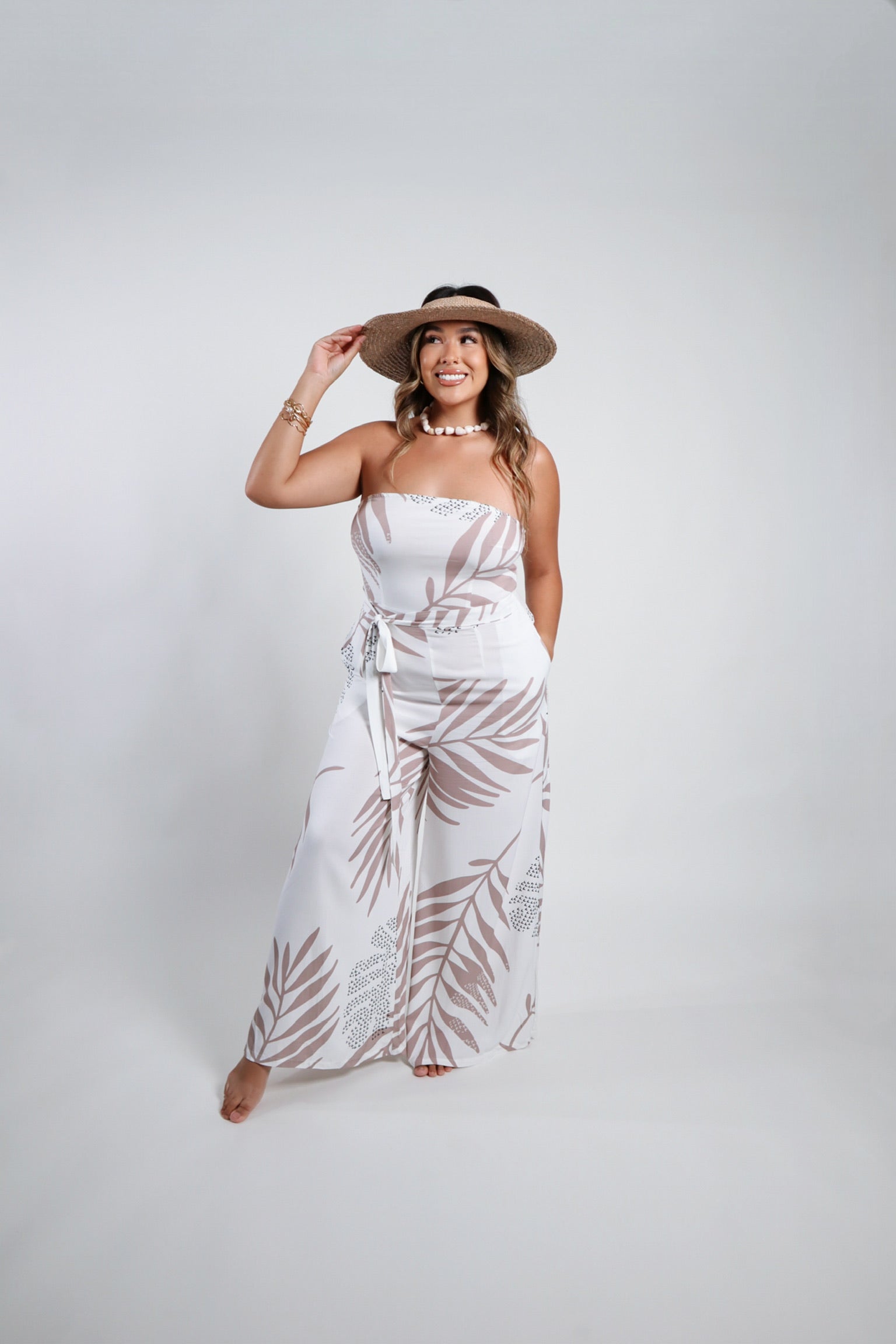 Maileo Designs by Joshua Tatofi